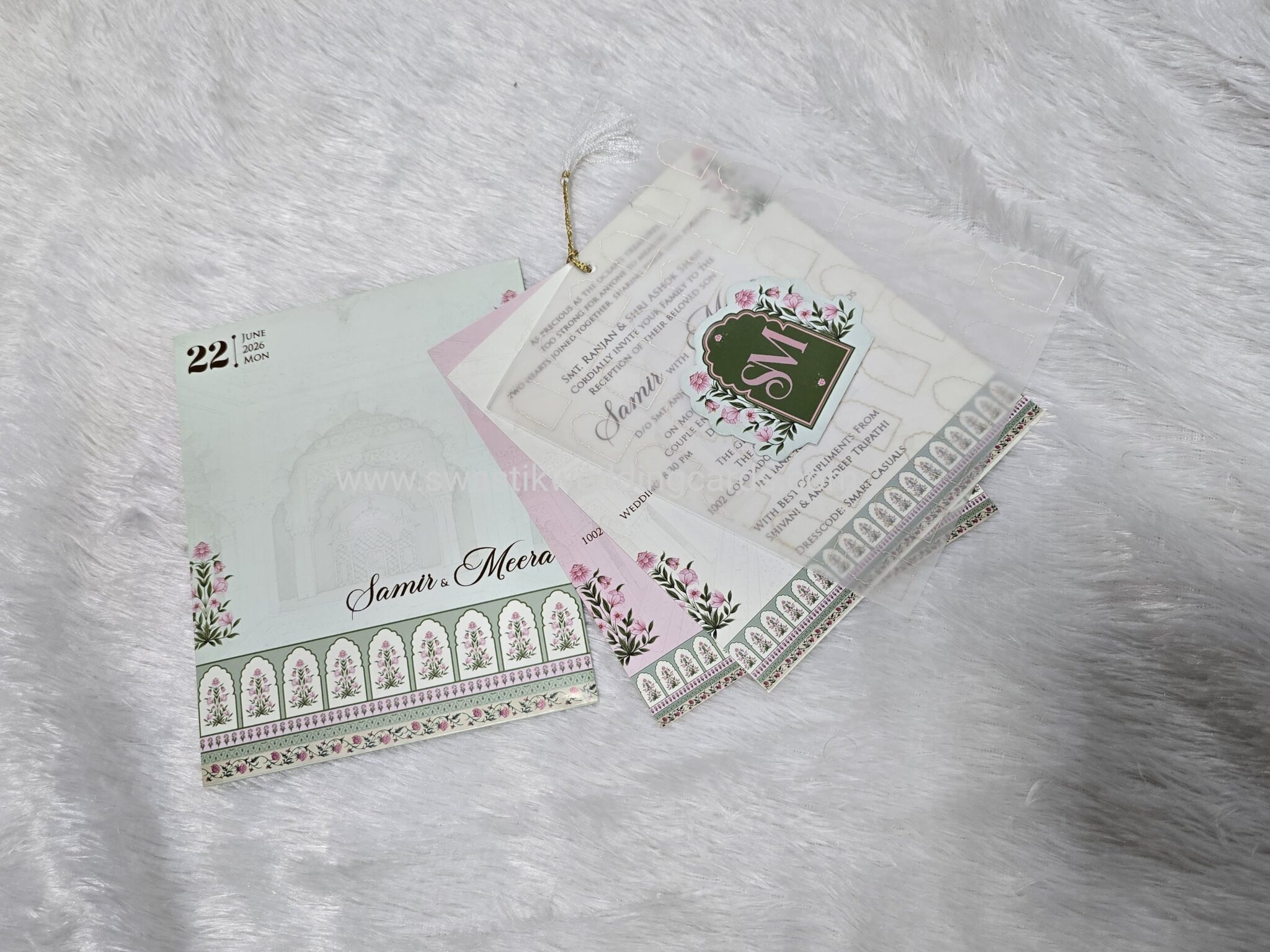 Mini size (Small Size) Traditional design of Generic Image of bride and ...