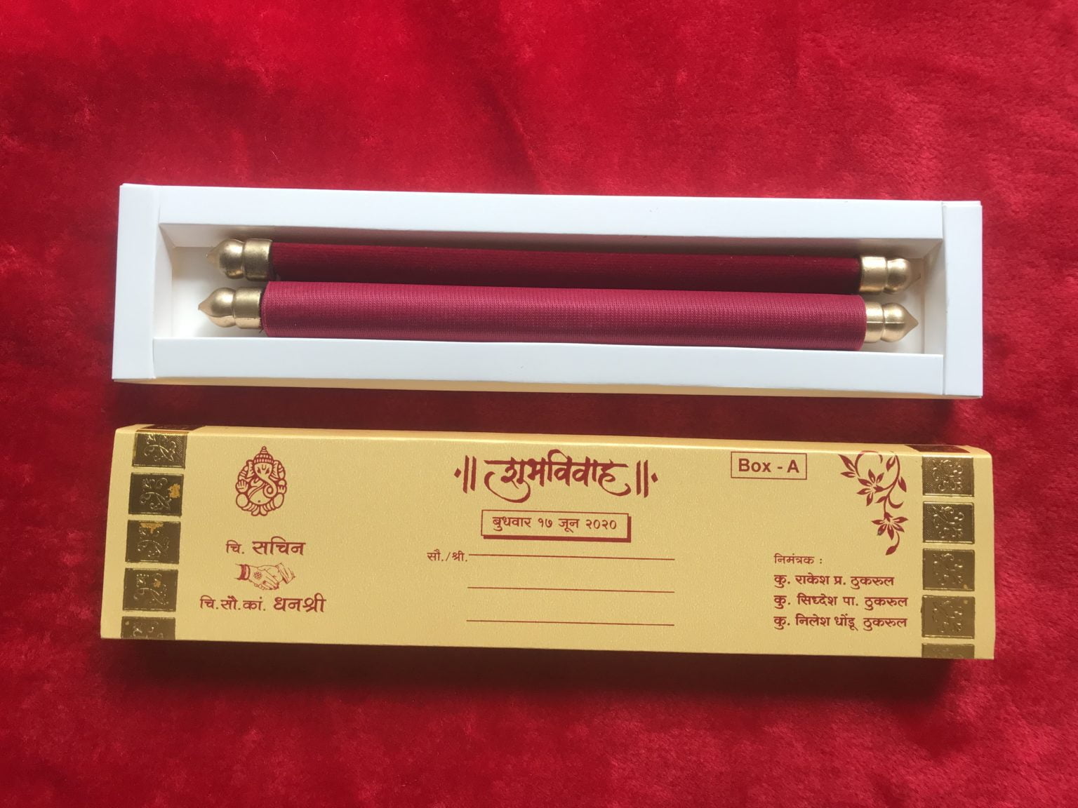 Scroll box with tray style cover and scroll – Swastik Cards
