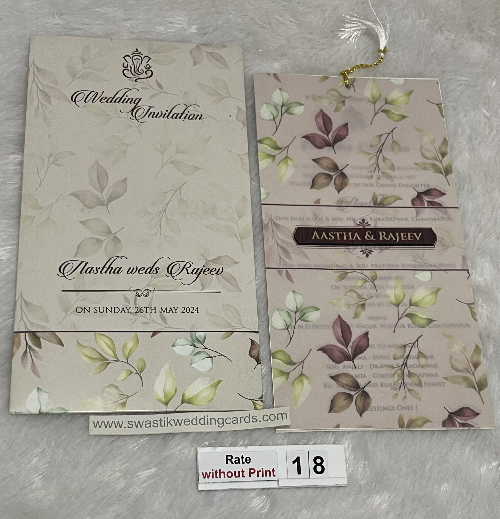 Floral tracing wedding invitation card with 2 inserts – Swastik Cards
