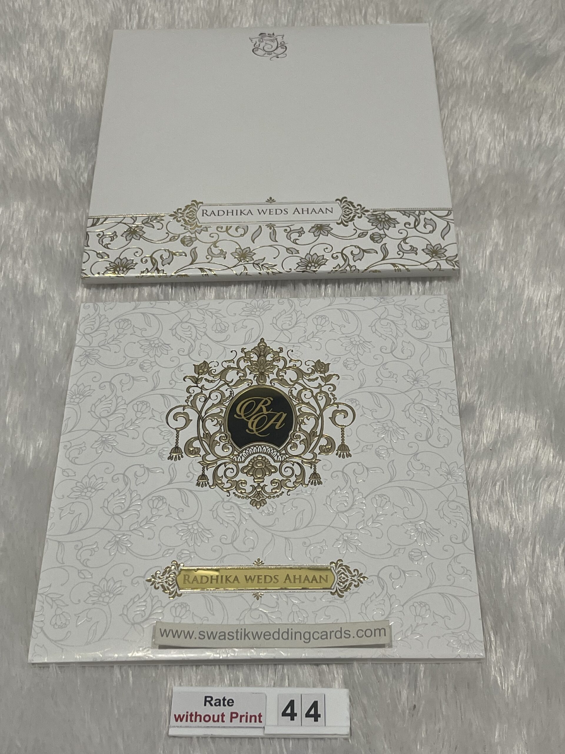Hardbound white finish paper wedding invitation card with 2 inserts and ...
