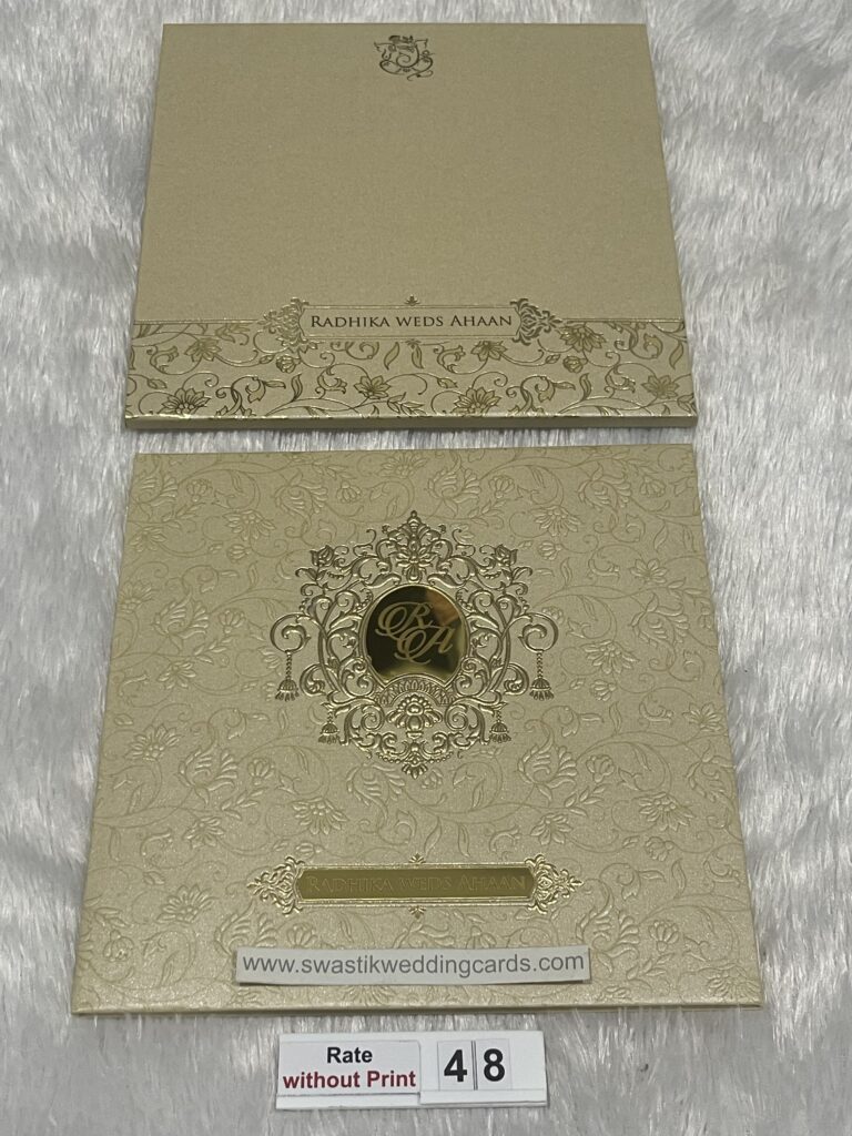 Hardbound mettalic finish paper wedding invitation card with 2 inserts ...